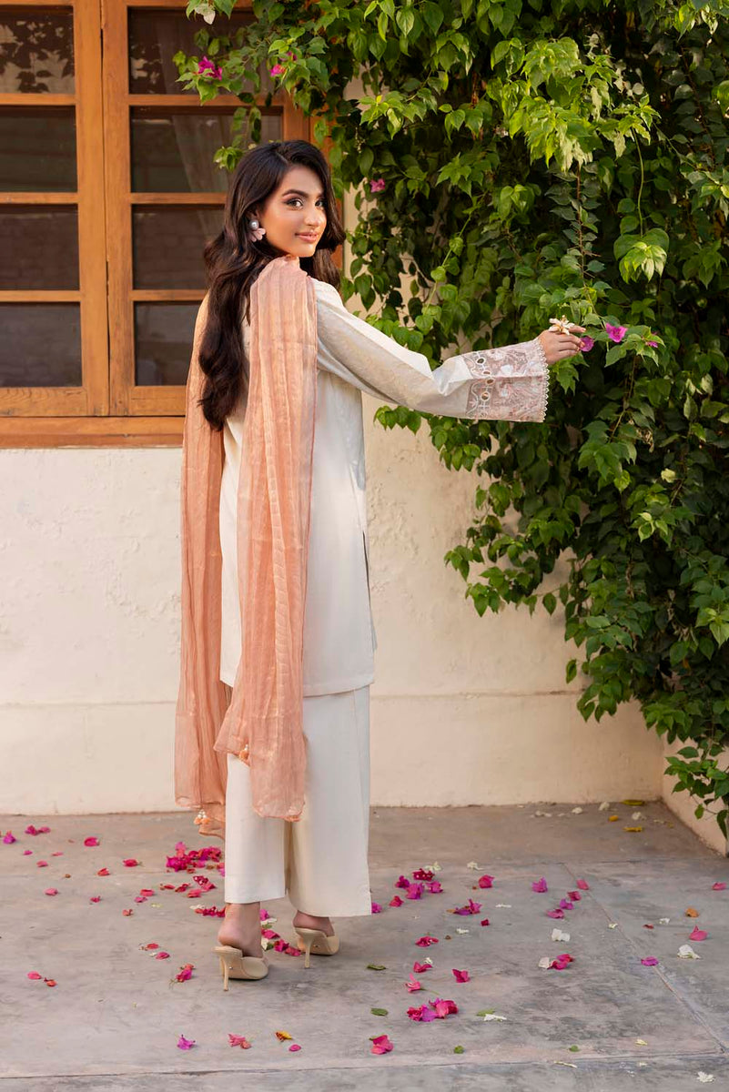 ZR-B002 | OFF-WHITE – Zahra Rubab